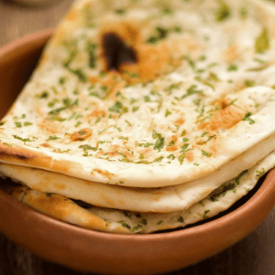Chilli Garlic Naan – Karahi House